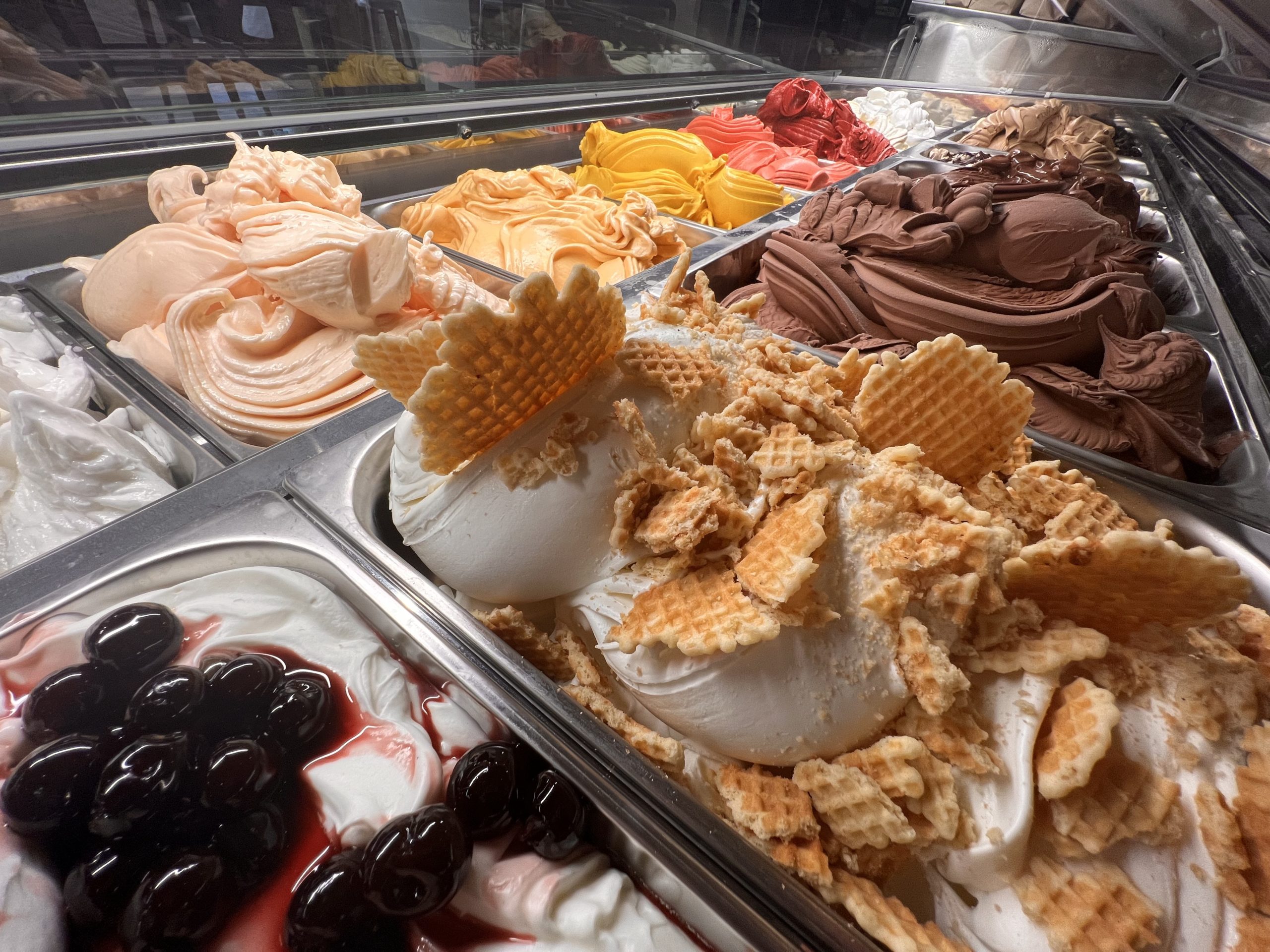 | PaPa J's Twin Plaza