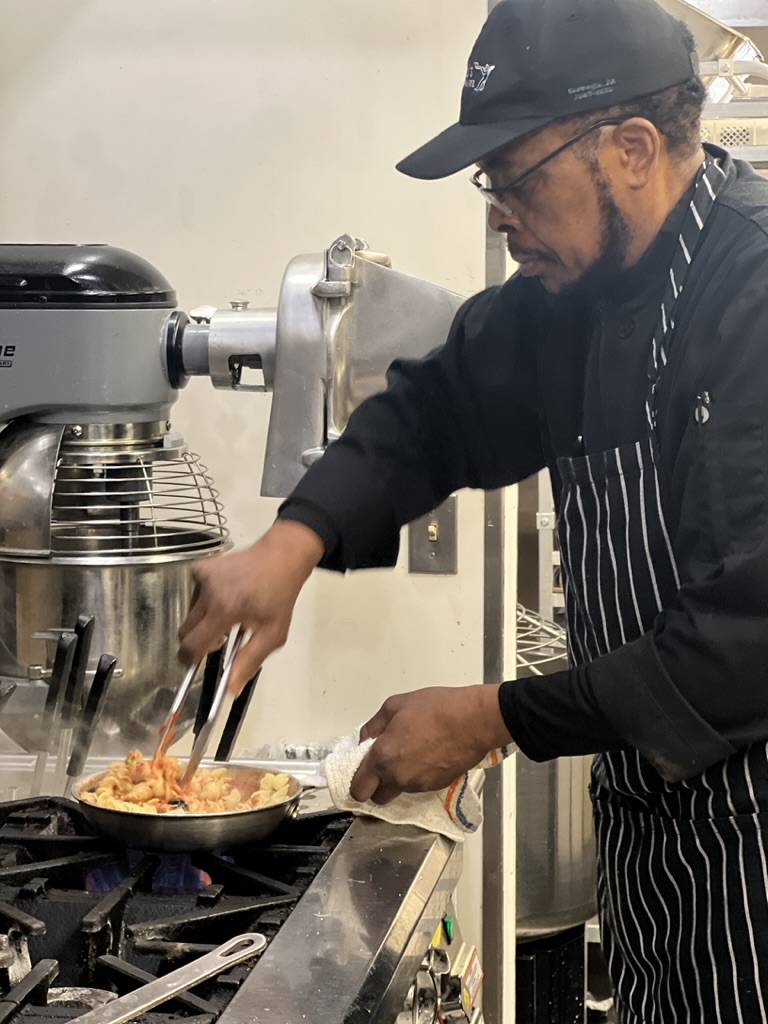 | PaPa J's Twin Plaza